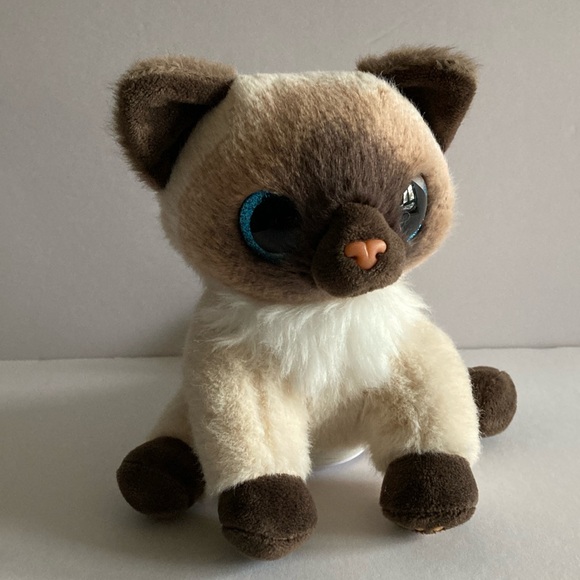 Zuru | Toys | Zuru Pets Alive Smitten Kitten Mooloo Siamese Cat | Poshmark